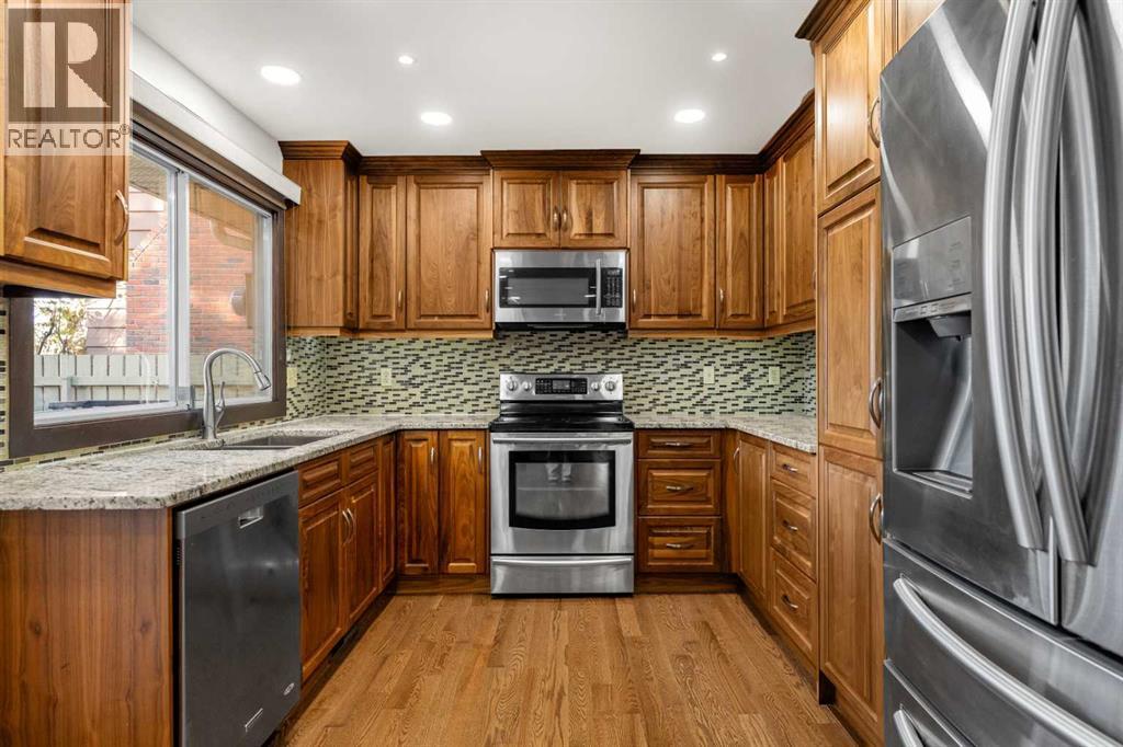 720 Parkvalley Road SE, Calgary, Alberta T2J4V8 - A2277001 | REALTOR.ca