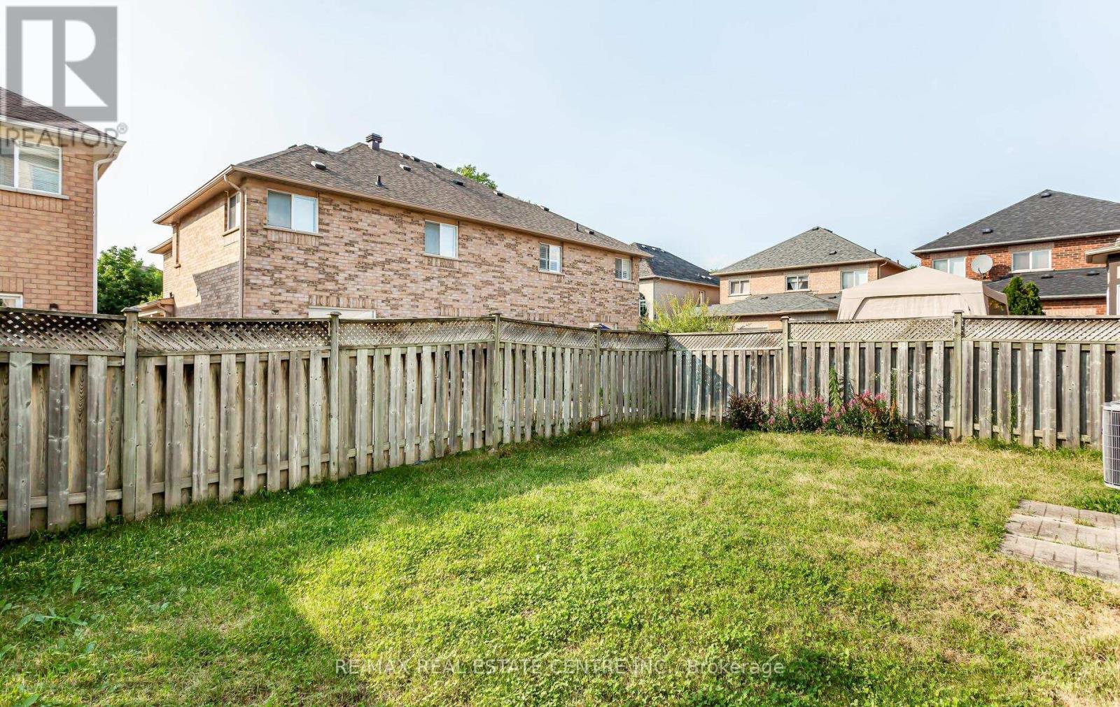 For rent: 3949 TACC(BASEMENT) DRIVE, Mississauga (Churchill Meadows ...