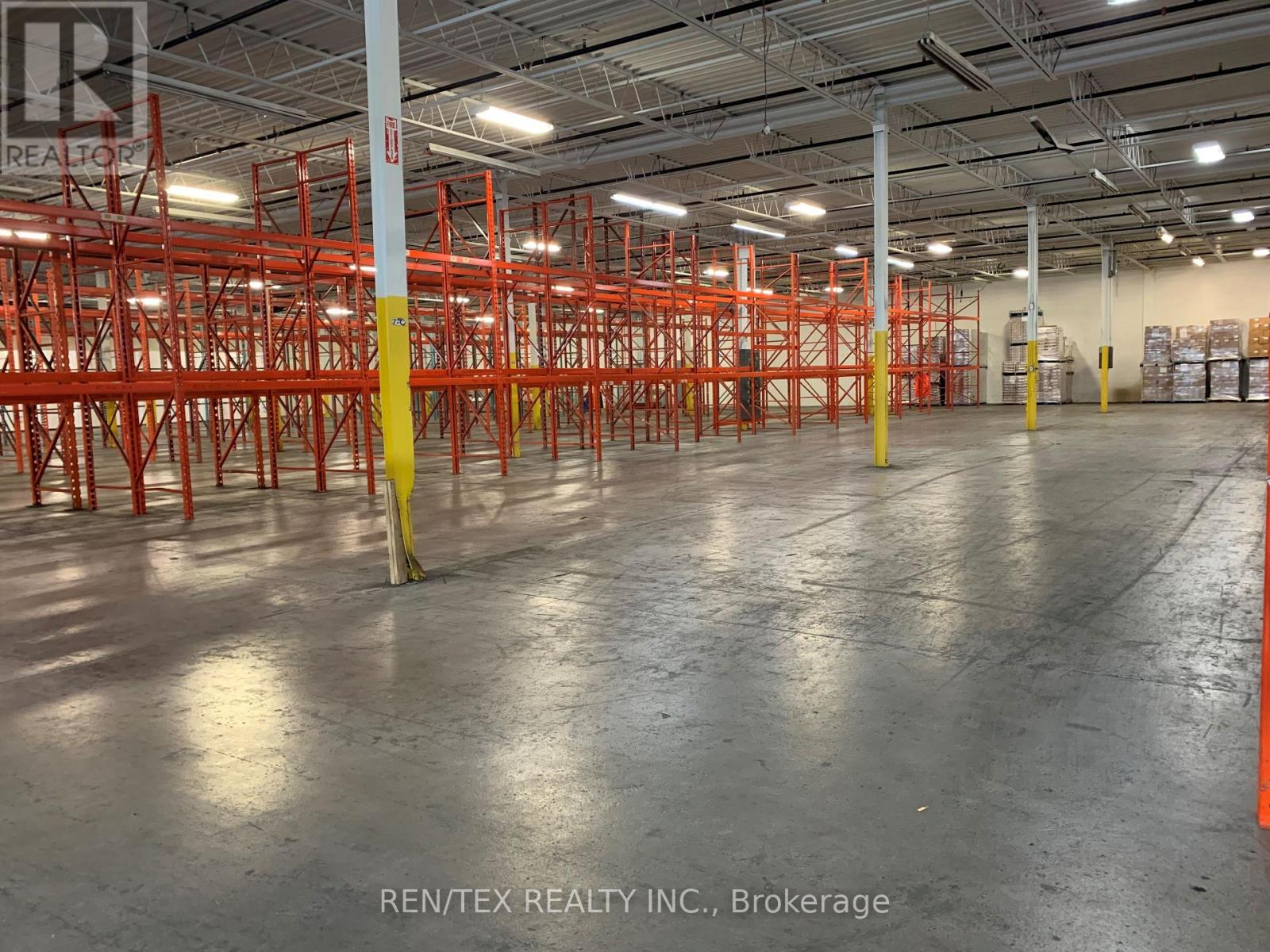 À louer : 2 - 500 EDWARD AVENUE, Richmond Hill (Devonsleigh), Ontario ...