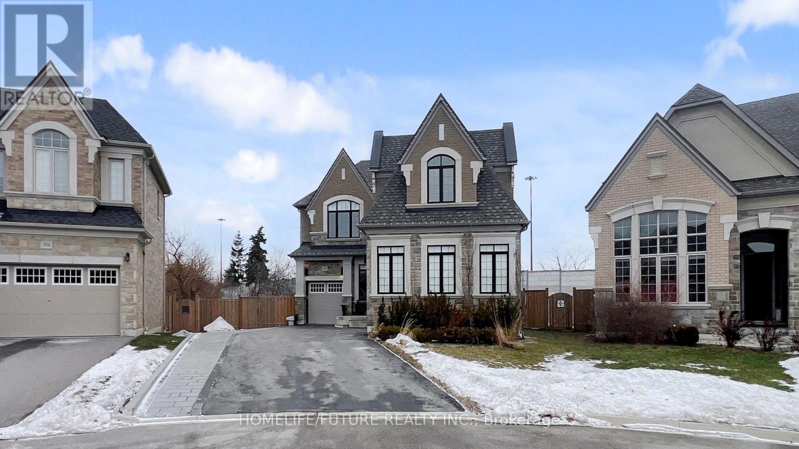 For sale: 396 FRONTIER COURT, Pickering (Rosebank), Ontario L1W4A9 ...