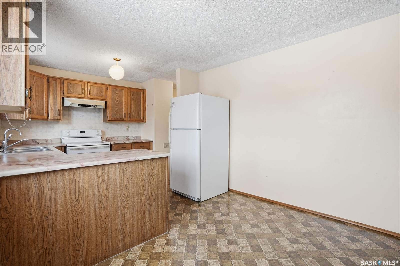 À vendre : 986 Garry STREET N, Regina, Saskatchewan S4X2N1 - SK026627 ...