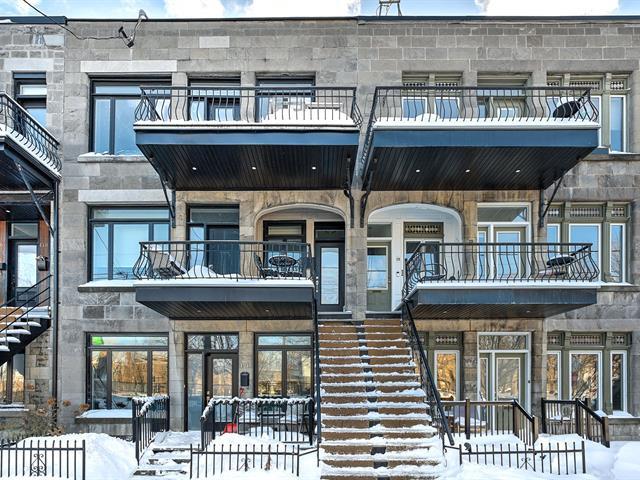 For sale: 124 Rue du Square-Sir-George-Étienne-Cartier, Montréal (Le ...