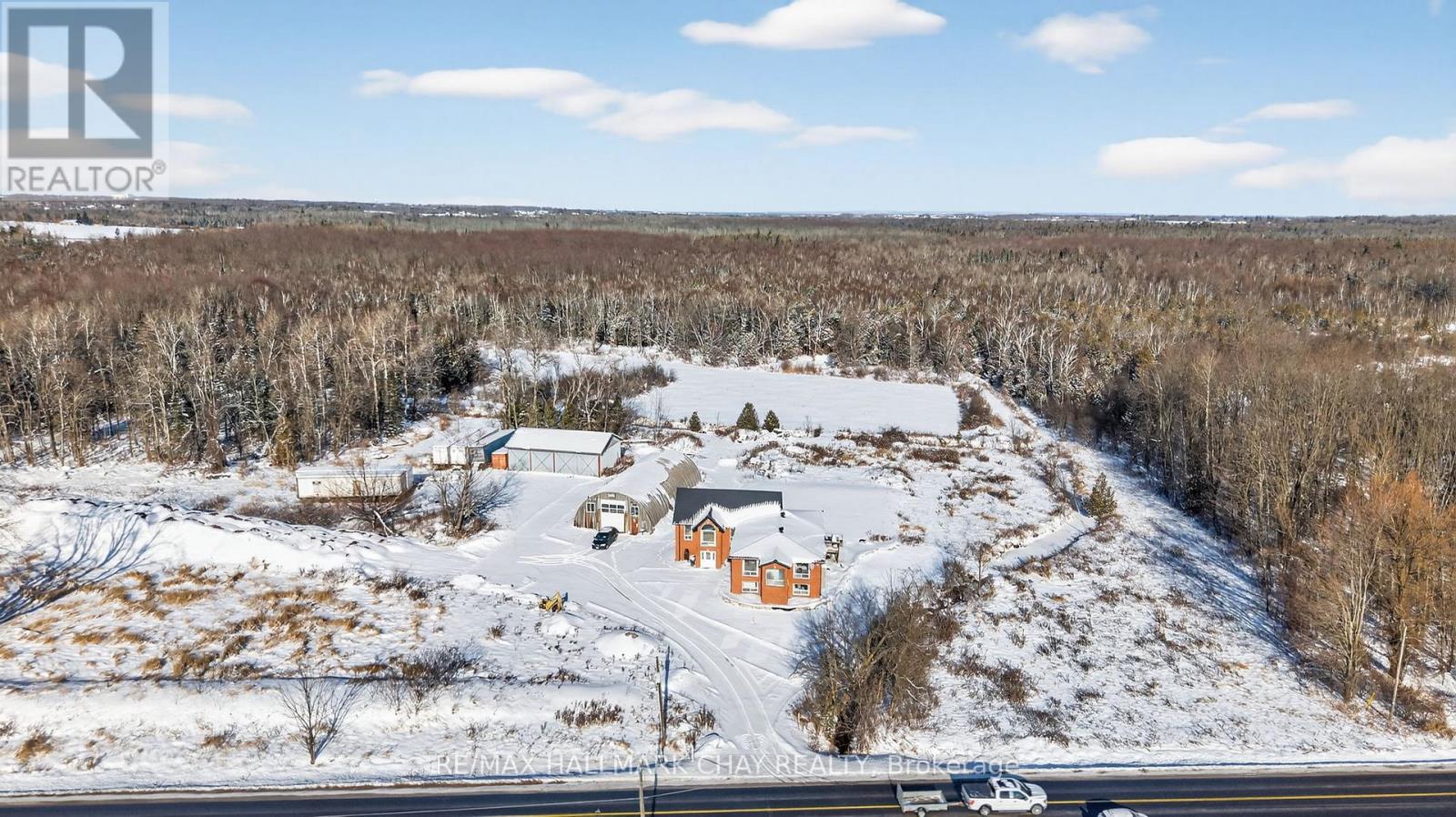 For sale: 2702 6TH LINE, Innisfil, Ontario L9S4S4 - N12696660 | REALTOR.ca