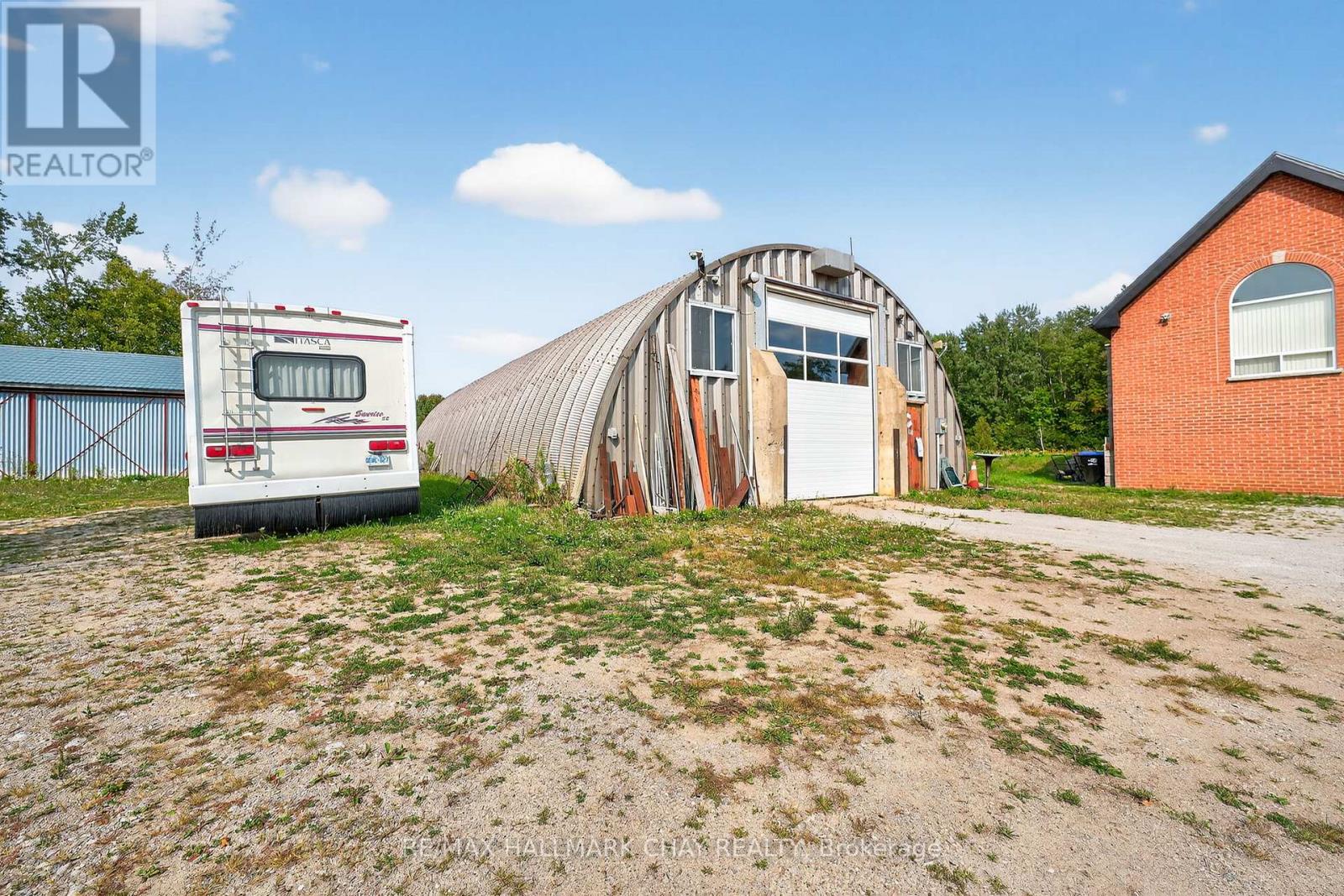 For sale: 2702 6TH LINE, Innisfil, Ontario L9S4S4 - N12696660 | REALTOR.ca