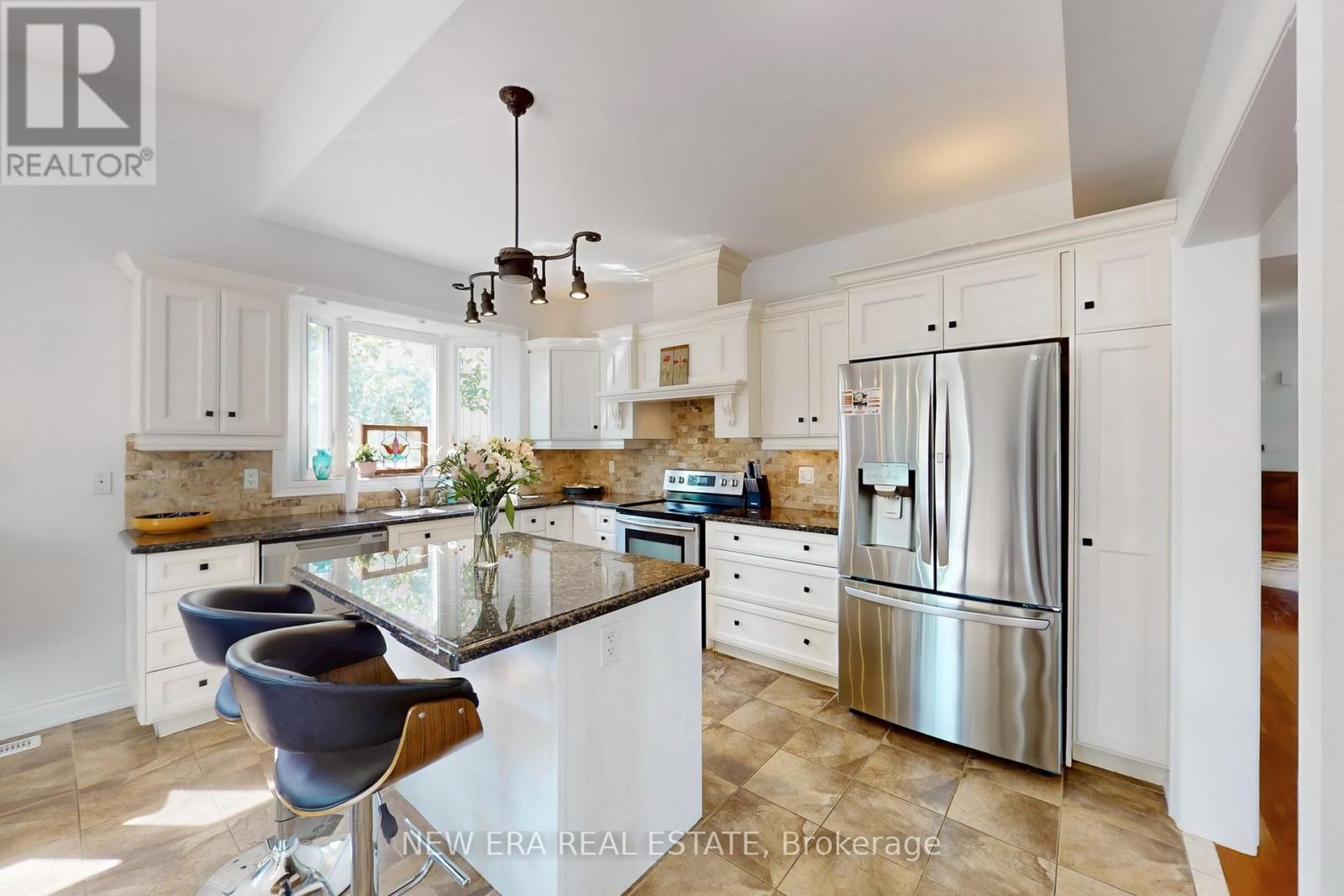 À vendre : 1031 LAKE DRIVE N, Georgina (Historic Lakeshore Communities ...