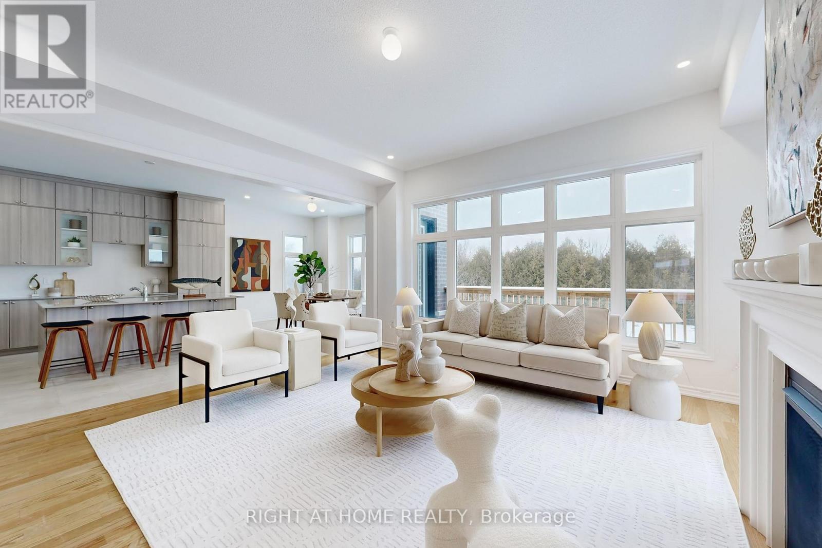 For sale: 15 RAIL TRAIL COURT W, Georgina (Sutton & Jackson's Point ...