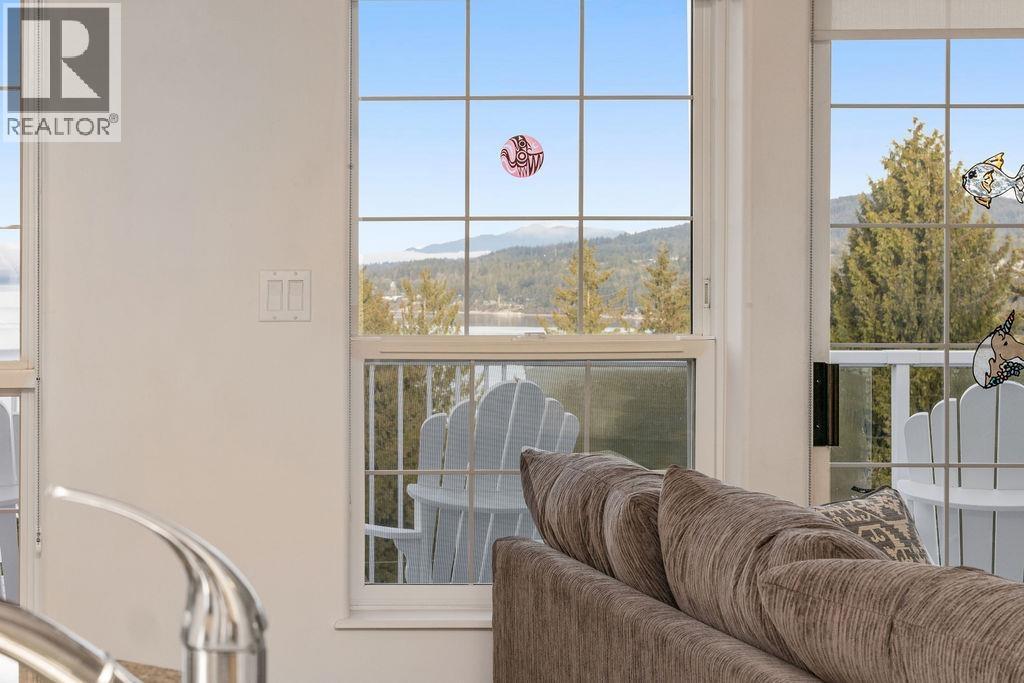 For sale: 5174 RADCLIFFE ROAD, Sechelt, British Columbia V7Z0C1 ...