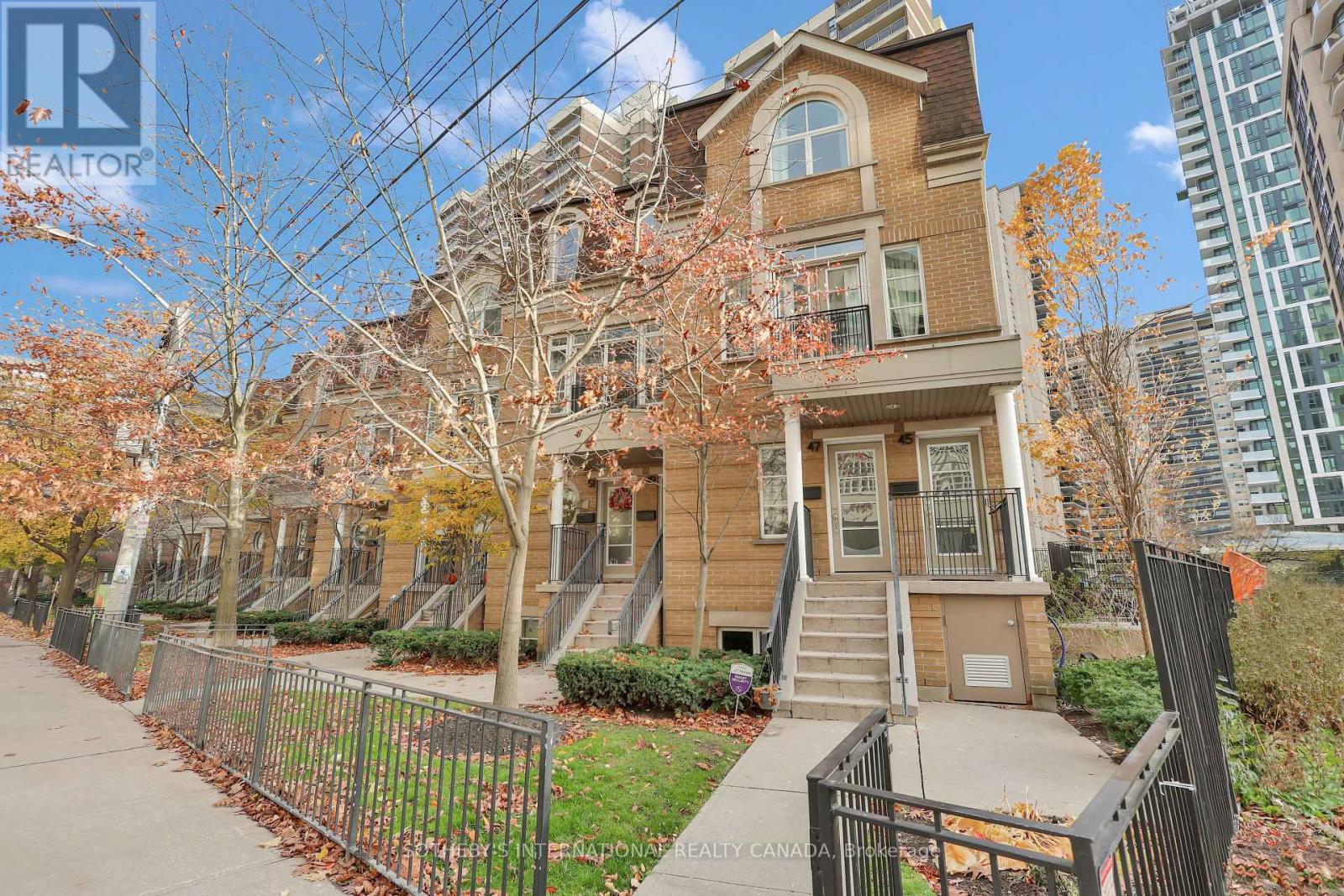 For sale: 45 PLEASANT BOULEVARD, Toronto (Rosedale-Moore Park), Ontario ...