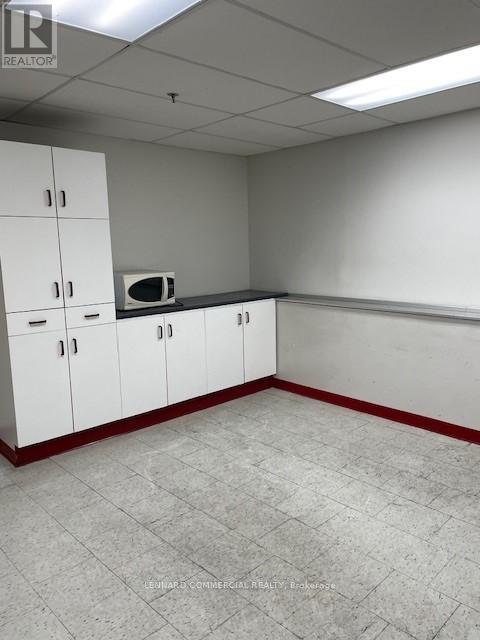 For lease: UNIT 3 - 1084 KENASTON STREET, Ottawa, Ontario K1B3P5 ...