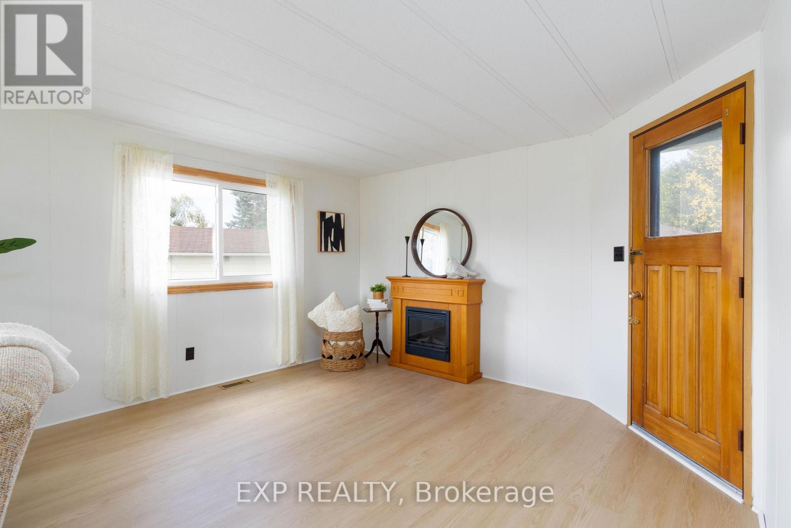 À vendre : 11 GENEVA COURT, Georgina (Sutton & Jackson's Point ...