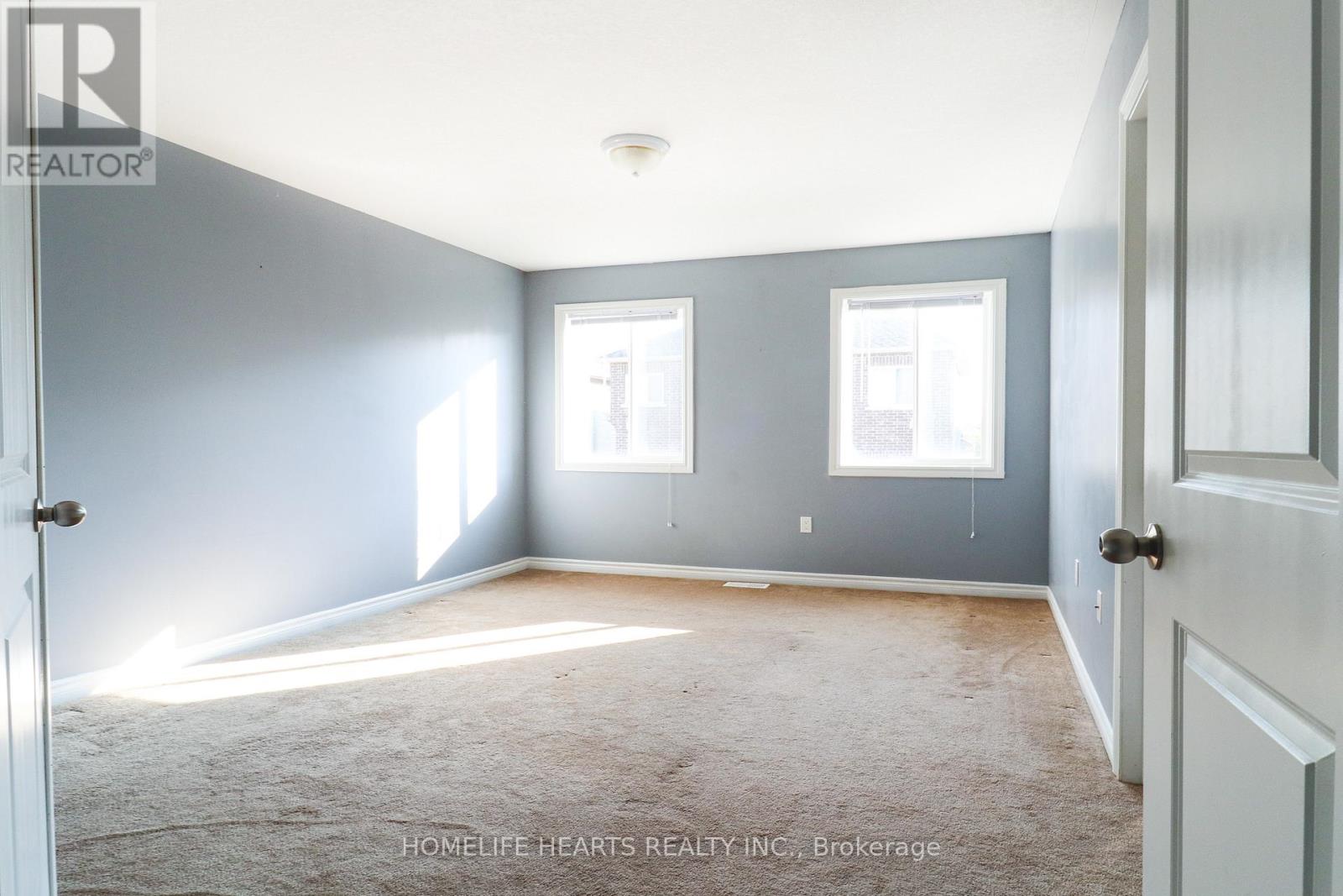 À louer : 67 WYNDHAM CIRCLE, Georgina (Sutton & Jackson's Point ...