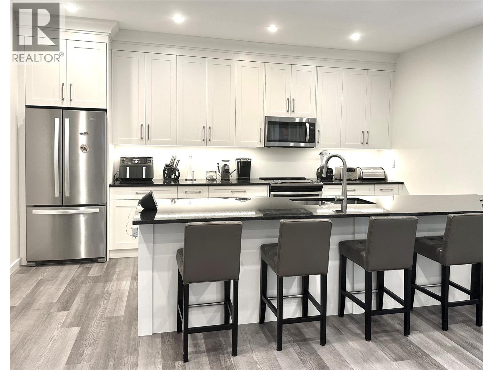 À vendre : 3111/3211 1240 Powerhouse Road, Revelstoke, Colombie ...