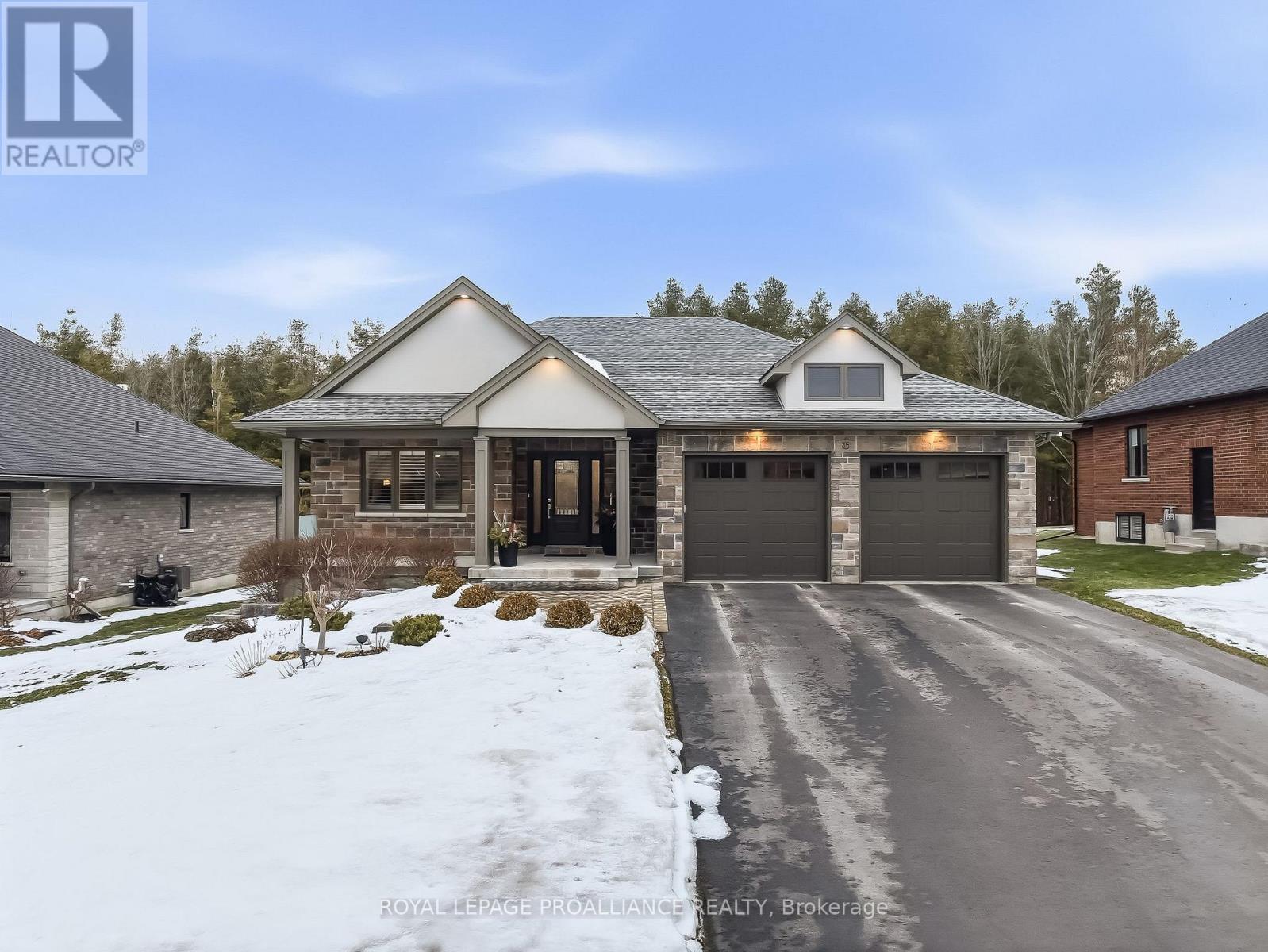 For sale: 45 CASTLE RIDGE, Brighton, Ontario K0K1H0 - X12700318 ...