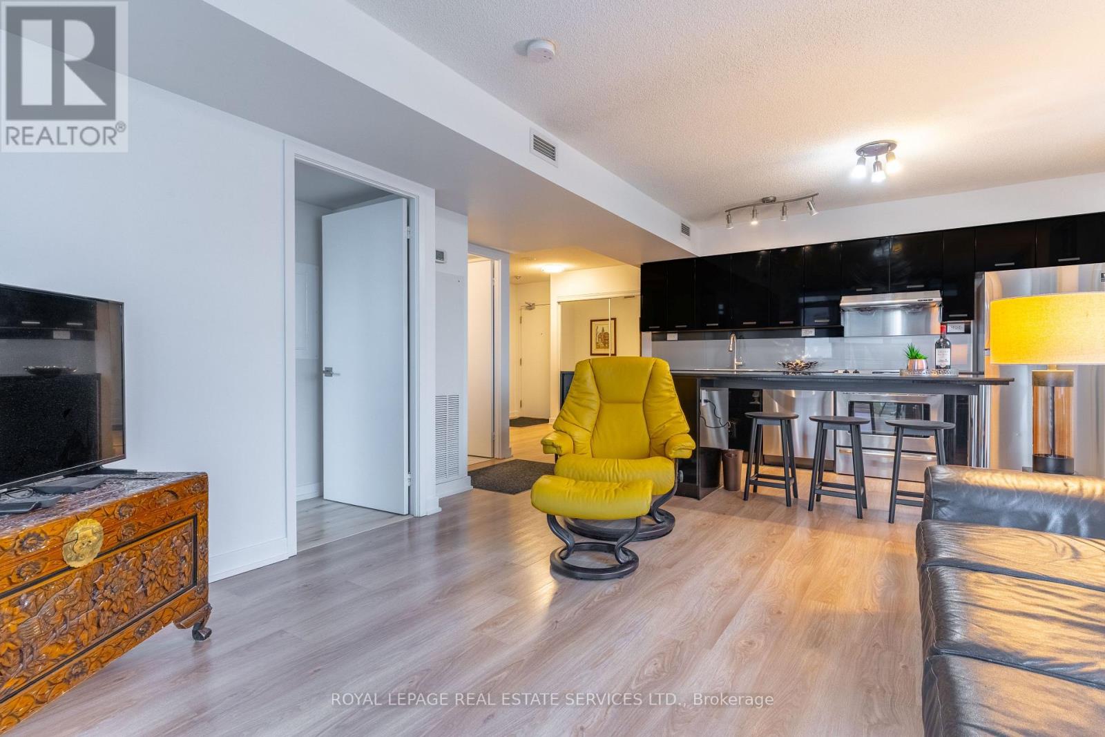 À vendre : 717 - 19 SINGER COURT, Toronto (Bayview Village), Ontario ...