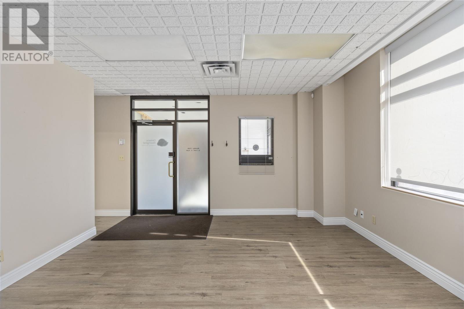 À louer : 726 Queen ST, Sault Ste. Marie, Ontario P6A2A9 - SM260112 ...