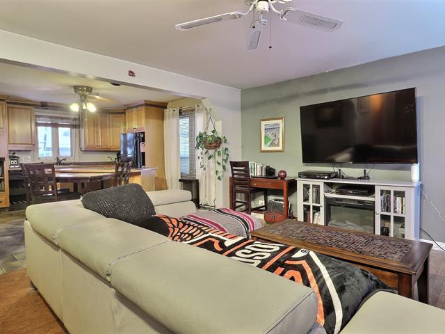 À vendre : 1000-1002 Rue Royale, Malartic, Québec J0Y1Z0 - 14886220 ...