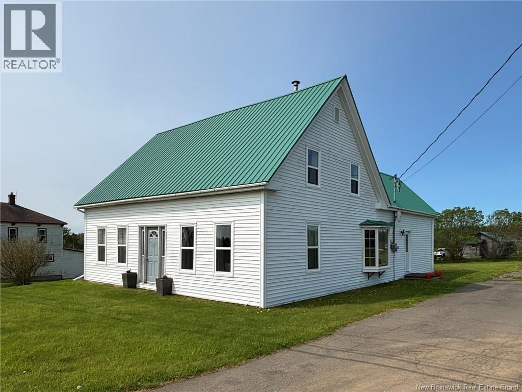 For sale: 844 Route 776, Grand Manan, New Brunswick E5G2E2 - NB132291 ...