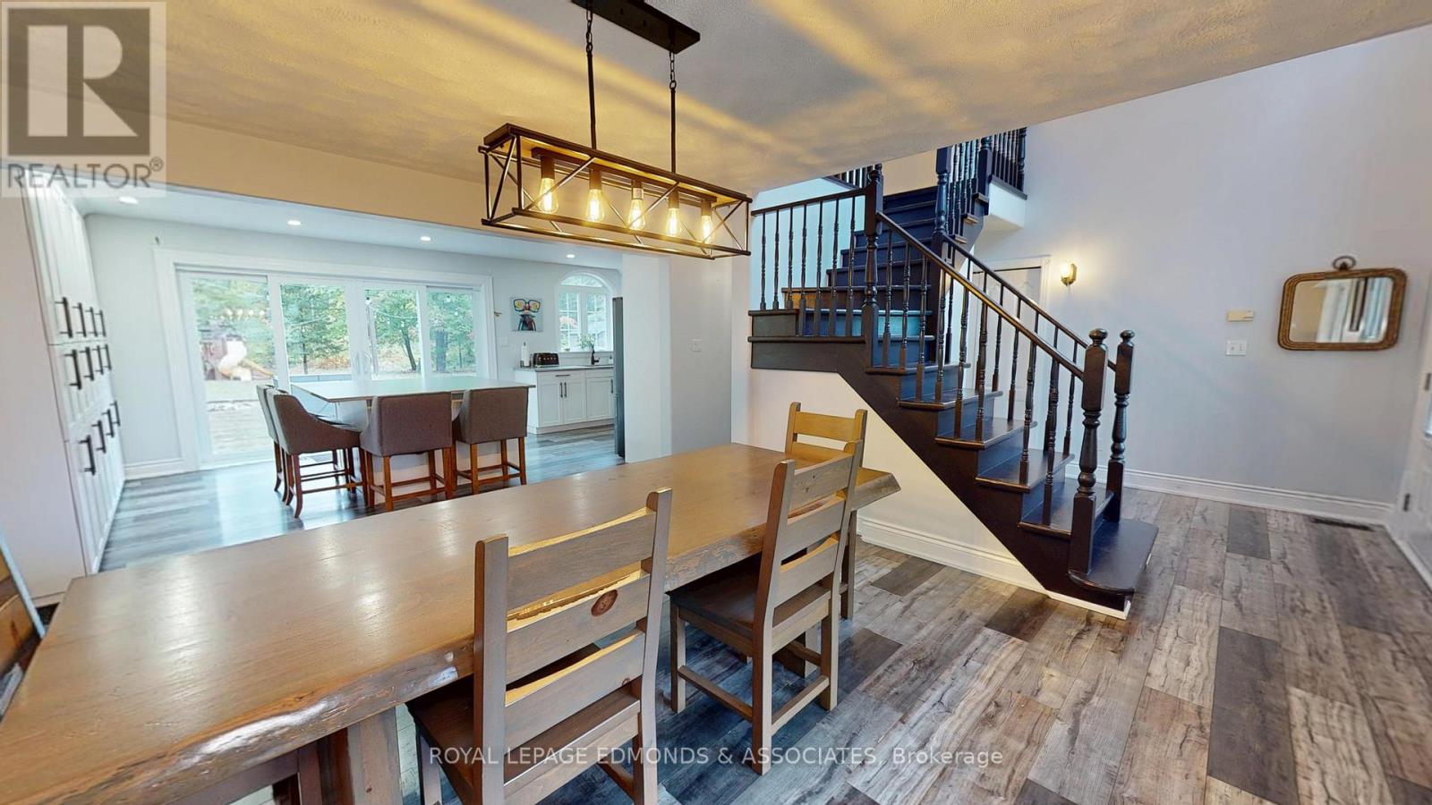 For sale: 4 STEFFEN STREET, Petawawa, Ontario K8H3L8 - X12702440 ...