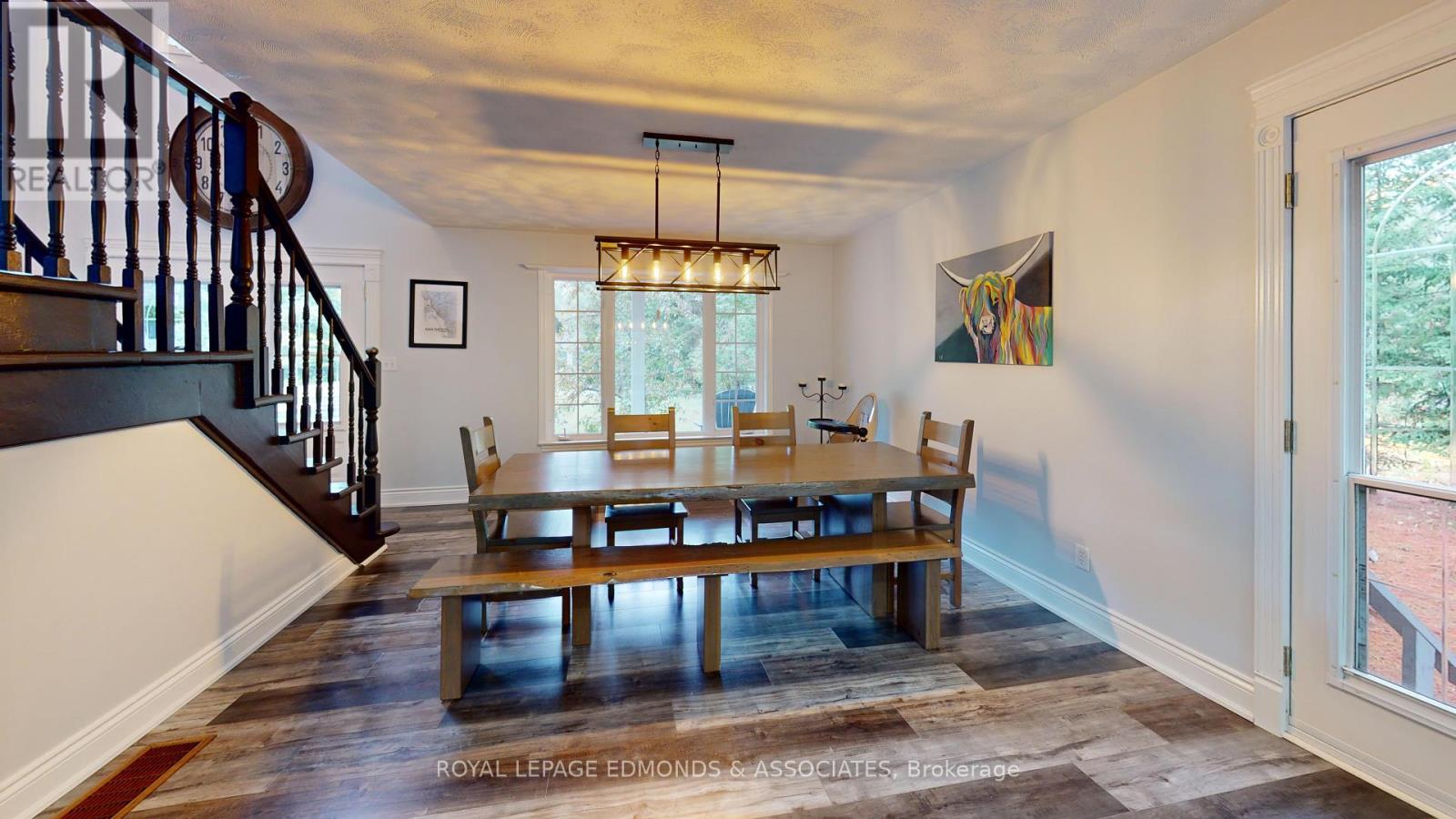 For sale: 4 STEFFEN STREET, Petawawa, Ontario K8H3L8 - X12702440 ...