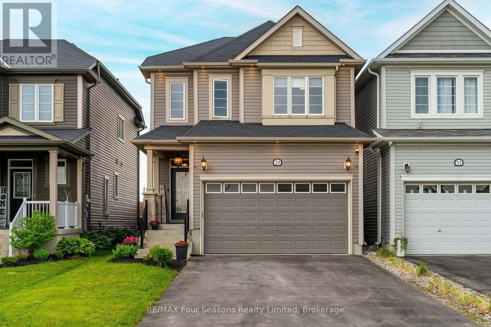 À vendre : 29 WAGNER CRESCENT, Essa (Angus), Ontario L0M1B5 - N12702696 ...