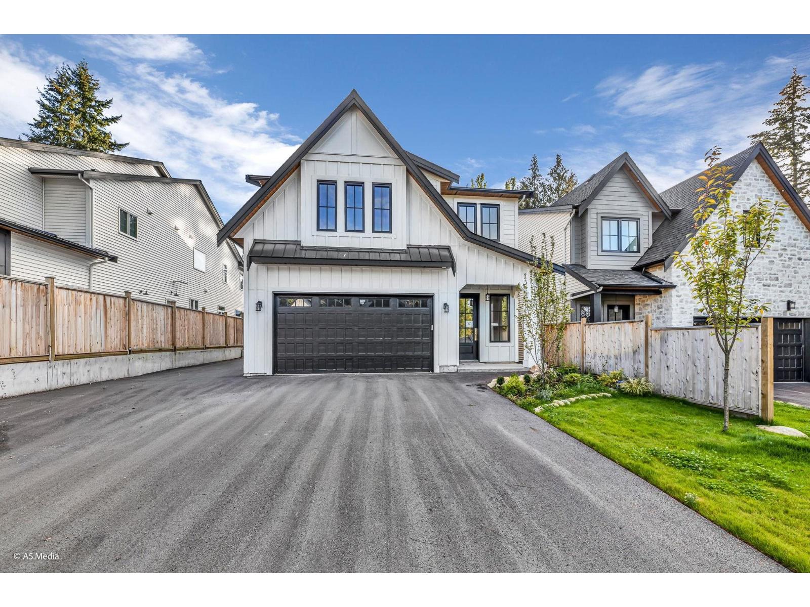 For sale: 23762 OLD YALE ROAD, Langley, British Columbia V2Z2K4 ...