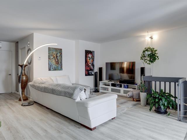 For sale: 1572 1re Rue, Richelieu, Quebec J3L3X3 - 26762798 | REALTOR.ca