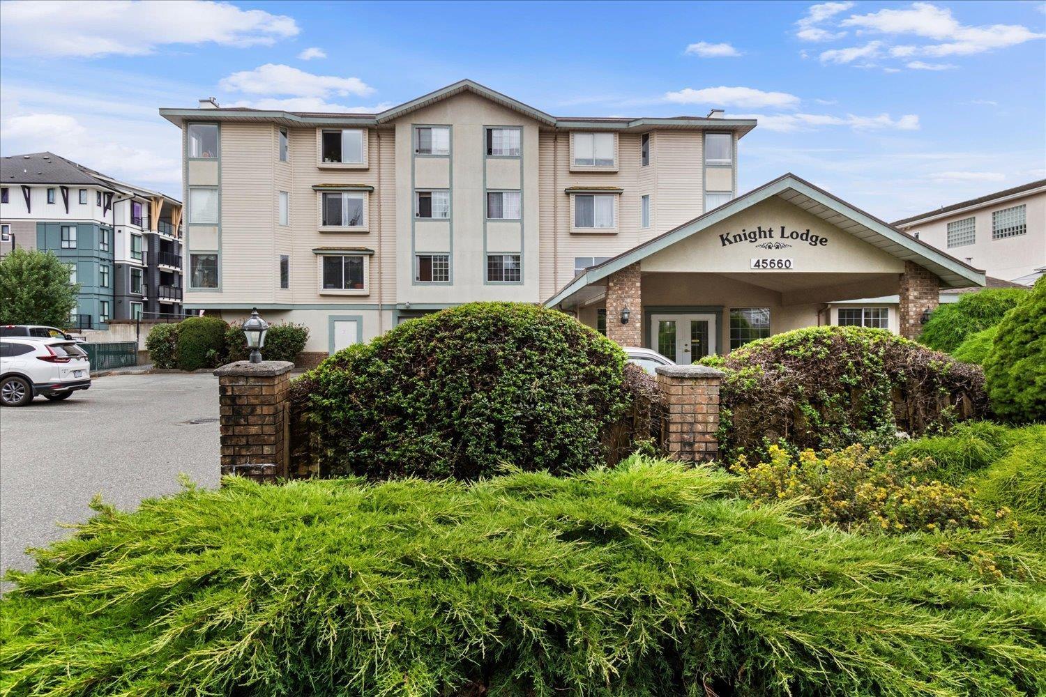 For sale: 305 45660 KNIGHT ROAD, Sardis West Vedder, Chilliwack ...