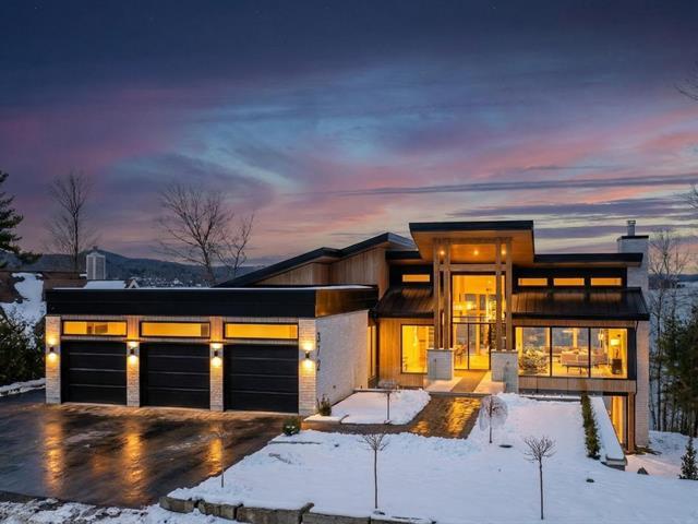 À vendre : 372 Ch. de la Baie-Yelle, Lac-Simon, Québec J0V1E0 ...