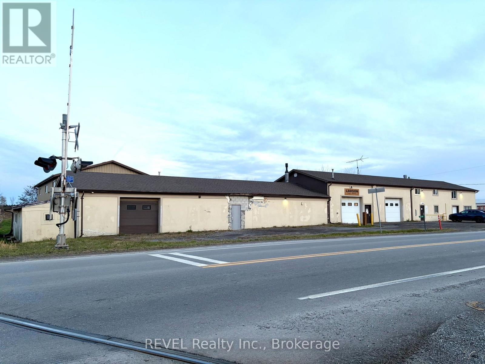 À vendre : 2036 ALLANPORT ROAD, Thorold (Port Robinson), Ontario L0S1A0 ...