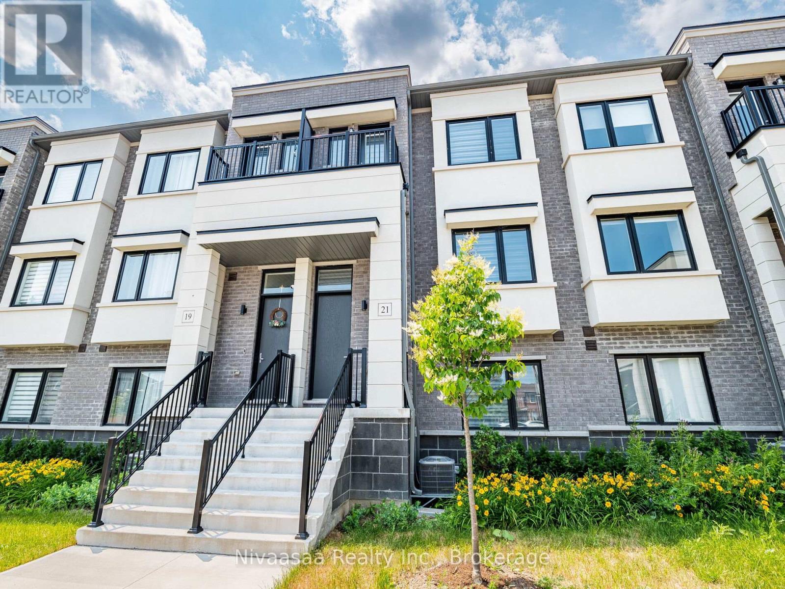 For sale: 21 LAMBERT LANE, Caledon (Bolton East), Ontario L7E4M5 ...