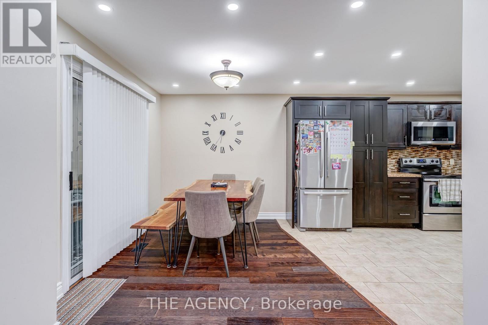 À vendre : 513 ALDER COURT, Pickering (Amberlea), Ontario L1V4T2 ...