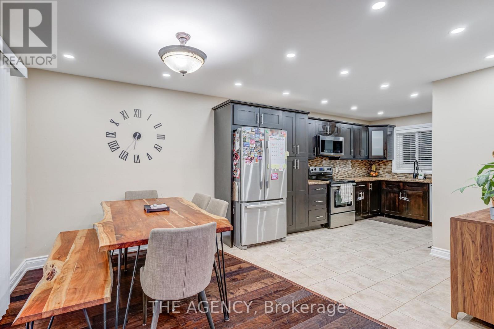 À vendre : 513 ALDER COURT, Pickering (Amberlea), Ontario L1V4T2 ...