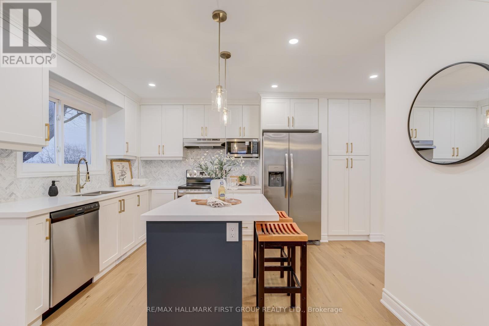 À vendre : 55 - 925 BAYLY STREET, Pickering (West Shore), Ontario ...