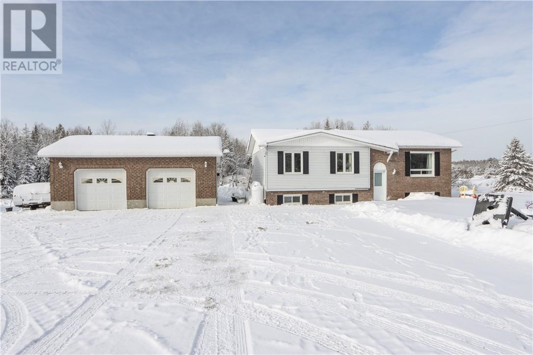 À vendre : 903 RABBIT TRAIL, Warren, Ontario P0H2M0 - 2126108 | REALTOR.ca