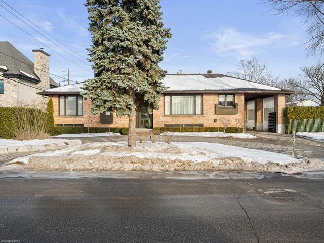 À vendre : 1515 Rue de Val-Jalbert, Laval (Duvernay), Québec H7E3S7 ...