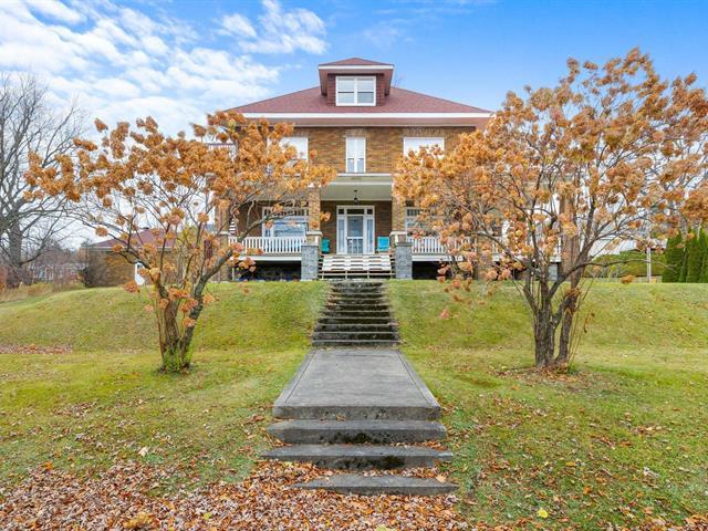 For sale: 680 Av. St-Jean, Sainte-Marie, Quebec G6E1G6 - 21356599 ...