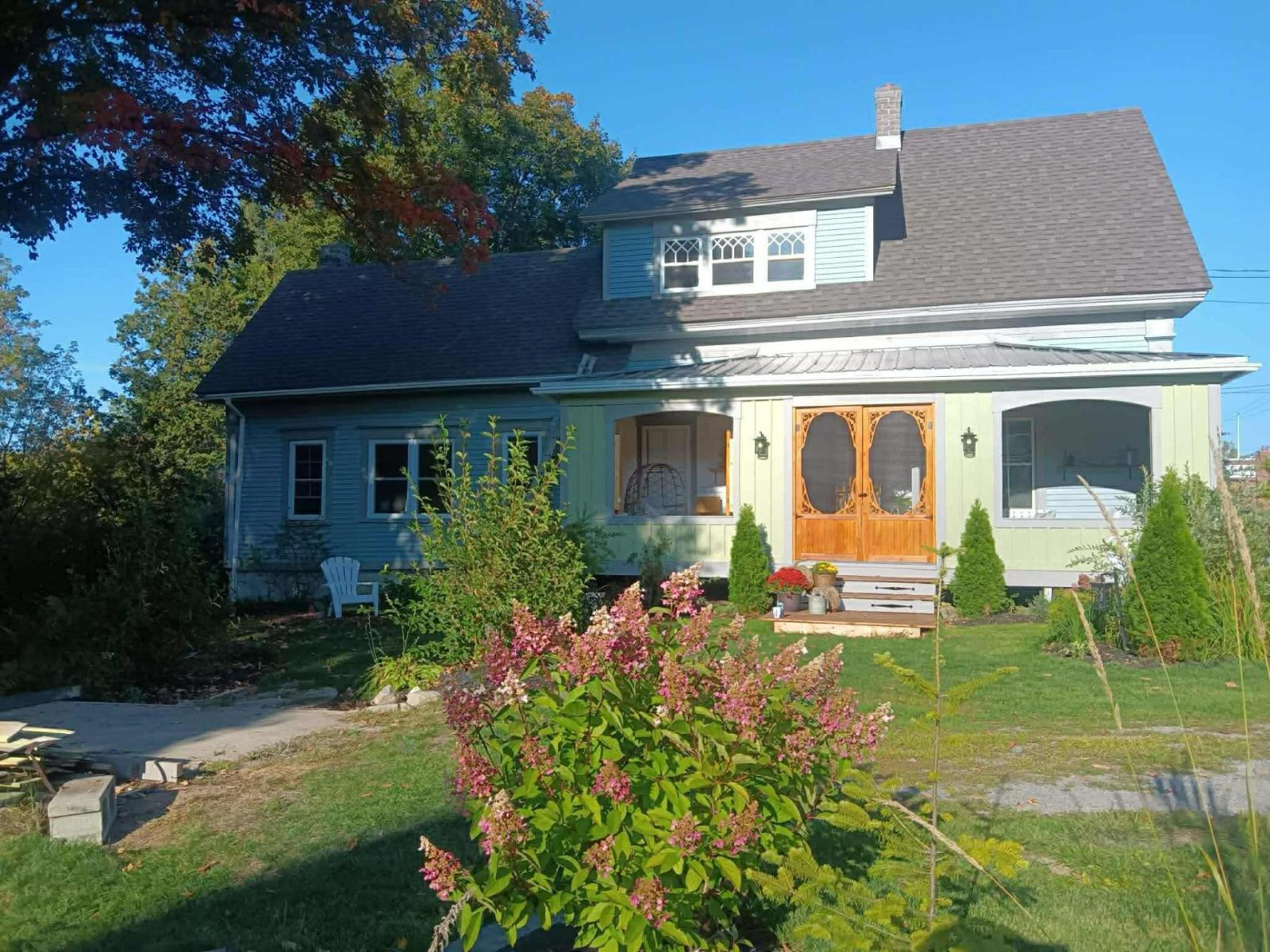 For sale: 66 Ch. Victoria O., Scotstown, Quebec J0B3B0 - 28036202 ...