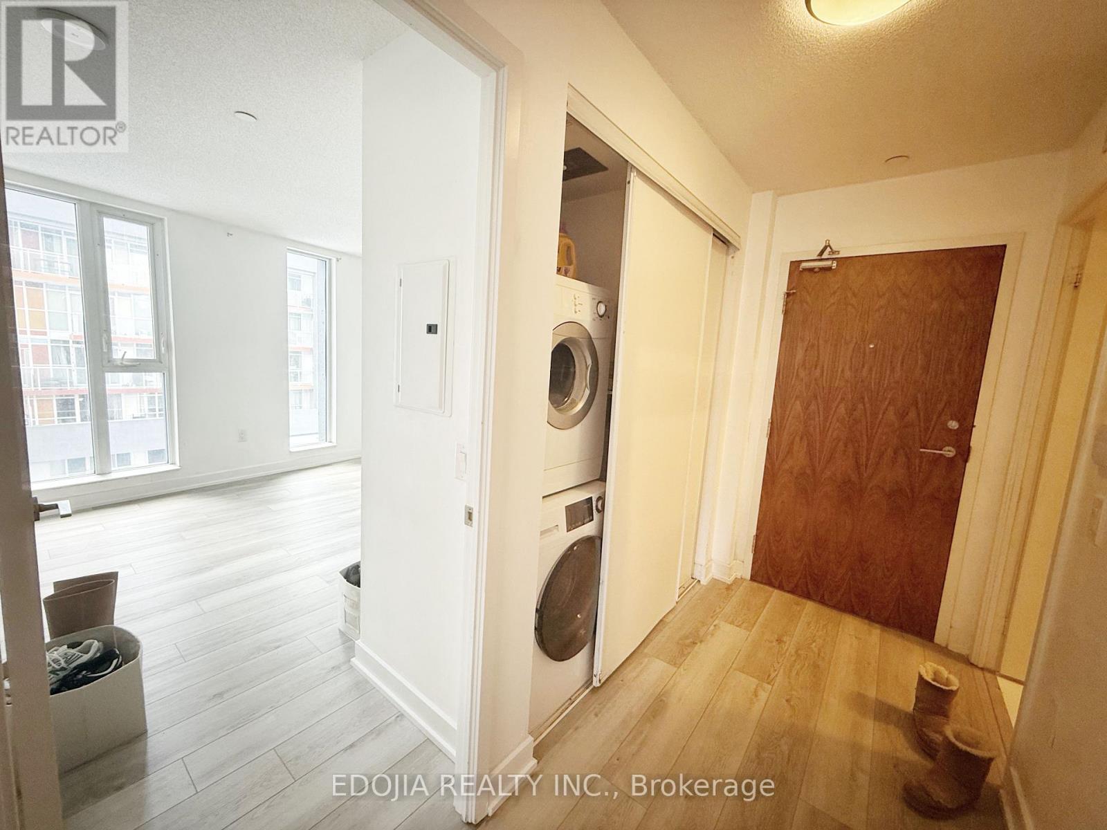 À louer : 617 - 75 QUEENS WHARF ROAD, Toronto (Waterfront Communities ...