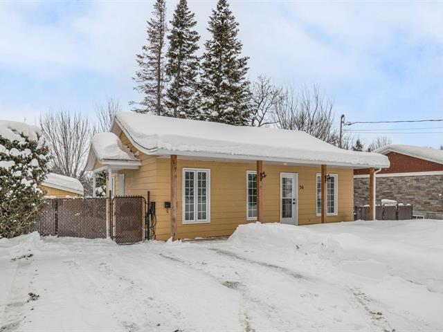 For sale: 30 Rue Valéda-Auclair, Québec (Charlesbourg), Quebec G2N1B5 ...