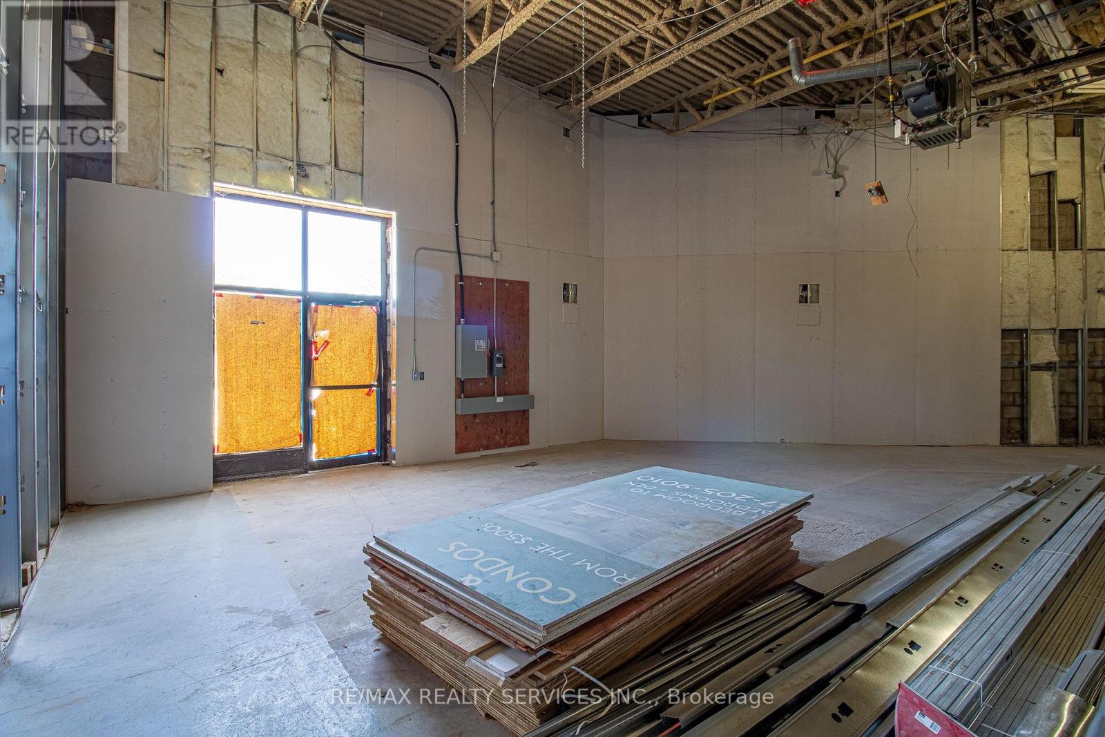 For sale: 20 - 30 DEAN PARK ROAD, Toronto (Rouge), Ontario M1B3H1 ...