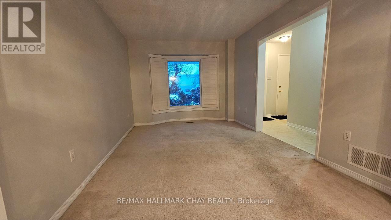 À louer : 54 WARD DRIVE, Barrie (Painswick North), Ontario L4N7P2 ...