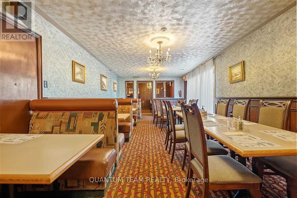 À vendre : 6535 THOROLD STONE ROAD, Niagara Falls (Stamford), Ontario ...