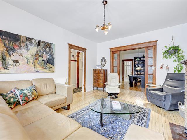 For sale: 180 Rue Fraser, Québec (La Cité-Limoilou), Quebec G1R2B8 ...