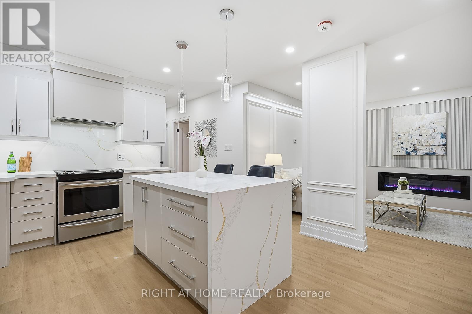 À vendre : 162 TOWER DRIVE, Toronto (Wexford-Maryvale), Ontario M1R3P5 ...