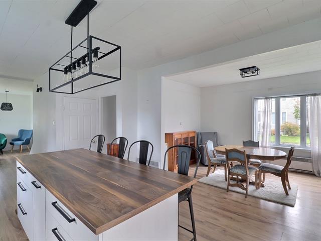 À vendre : 155 Rue des Huarts, Alma, Québec G8E2E9 - 12349754 | REALTOR.ca