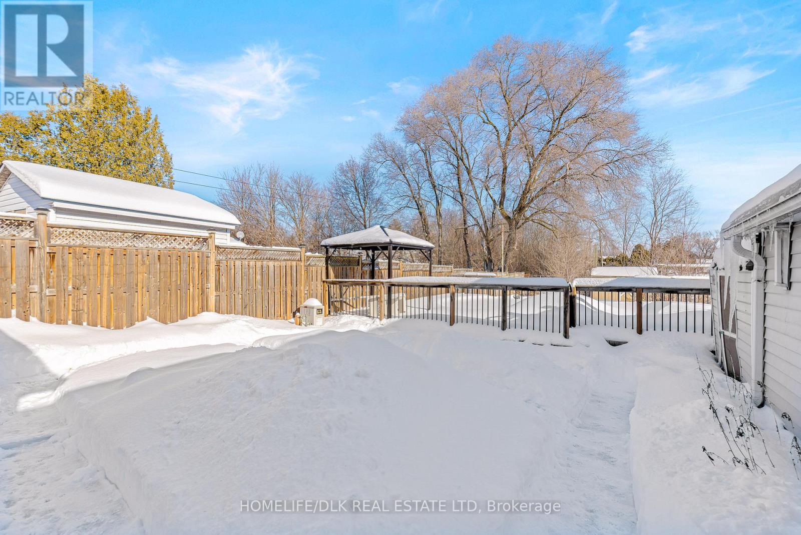 For sale: 37 FERGUSON DRIVE, Brockville, Ontario K6V4P9 - X12731590 ...