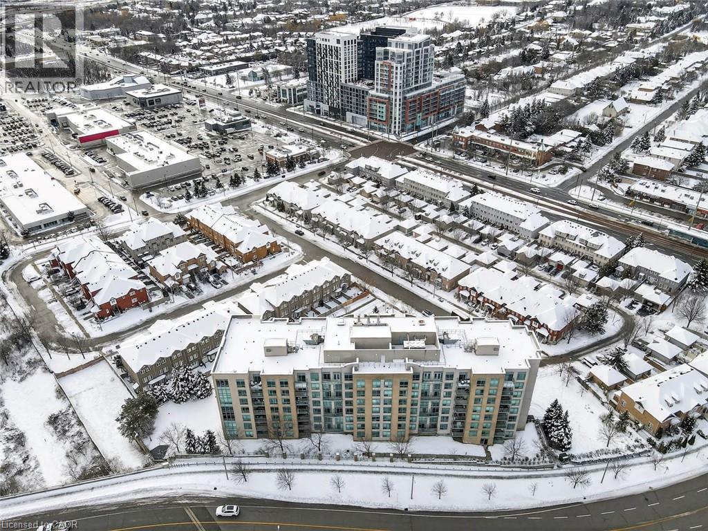 For sale: 51 BAFFIN Court Unit# PH06, Richmond Hill, Ontario L4B4P6 ...