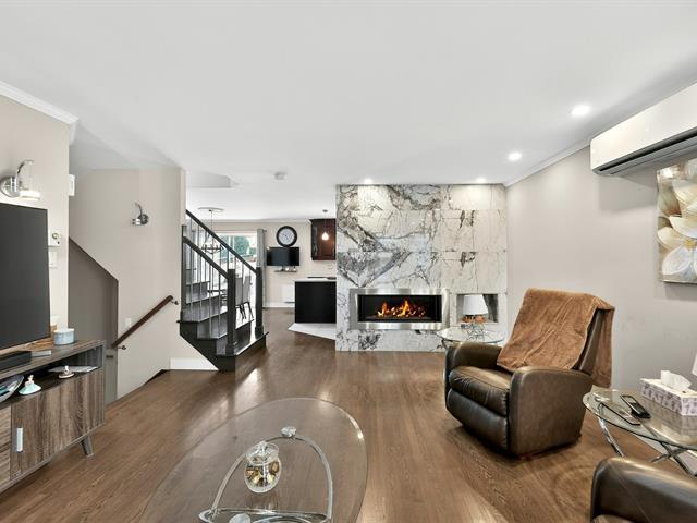 For sale: 2190 Av. de la Volière, Laval (Sainte-Rose), Quebec H7L5Y4 ...