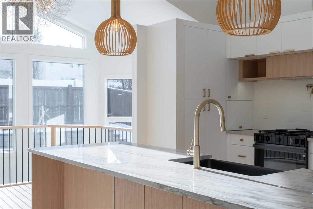 58 Edgevalley Close NW, Calgary, Alberta T3A5E4 - A2282185 | REALTOR.ca