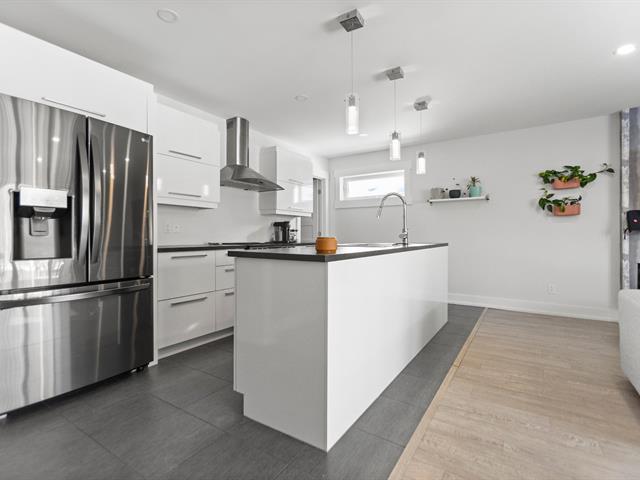 À vendre : 625 Rue Pilon, Saint-Zotique, Québec J0P1Z0 - 22668601 ...
